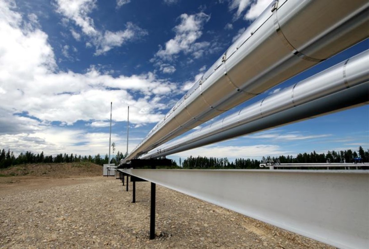 The AI Revolution Needs Chips, Software - and Gas Pipelines - Canadian ...