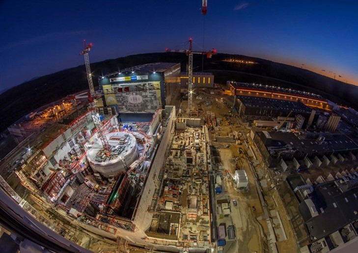 A Simple Solution for Complex Capital Projects - Roy O. Christensen ...