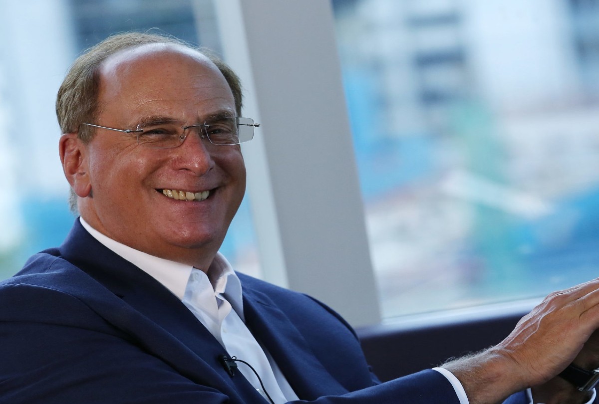 Bad Idea! Don’t Divest From Oil and Gas, says BlackRock CEO Larry Fink ...