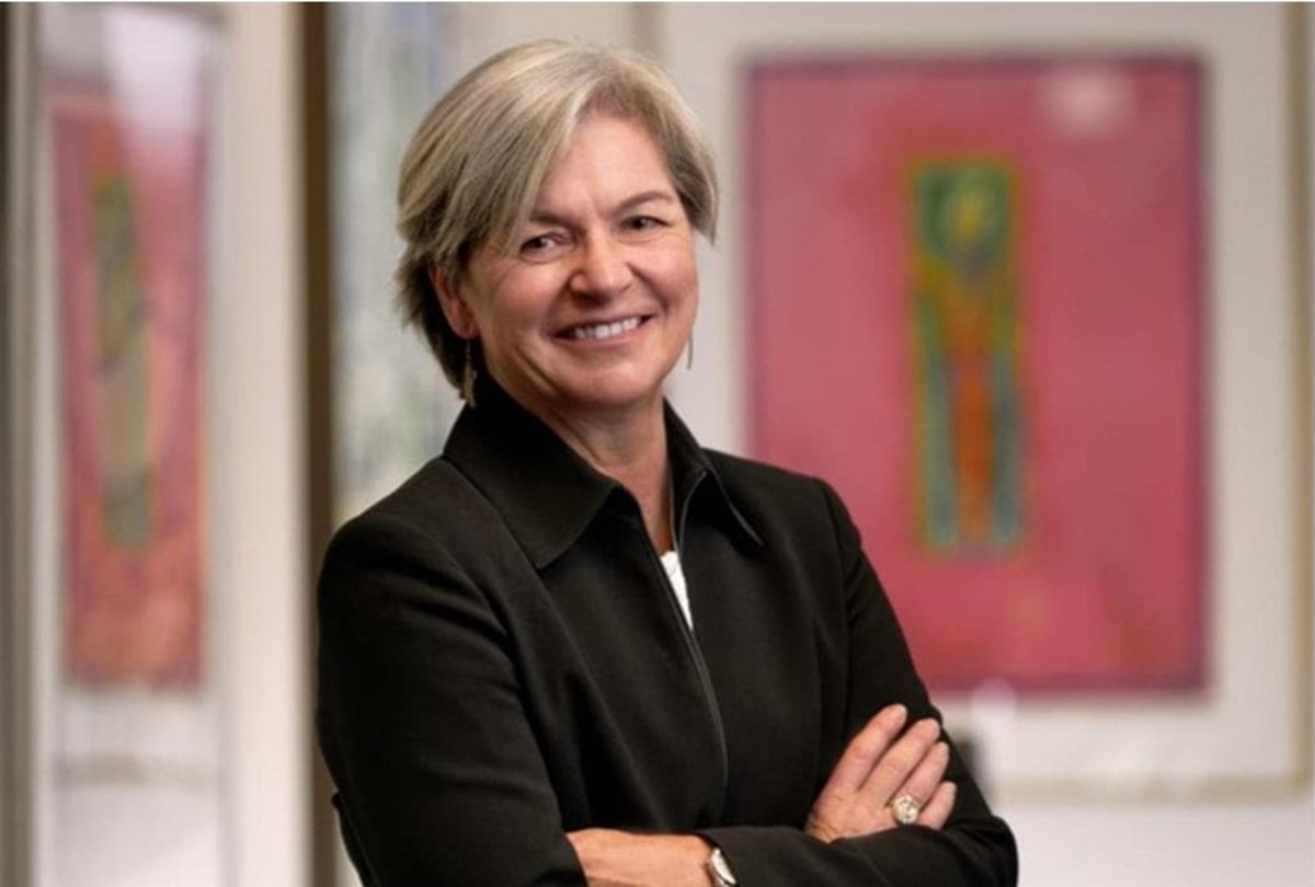 Hall Findlay, Suncor Energy's first 'chief climate officer,' to retire ...