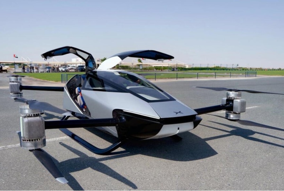Chinese Startup’s $140,000 Car Can Fly Over Traffic Jams - Canadian ...