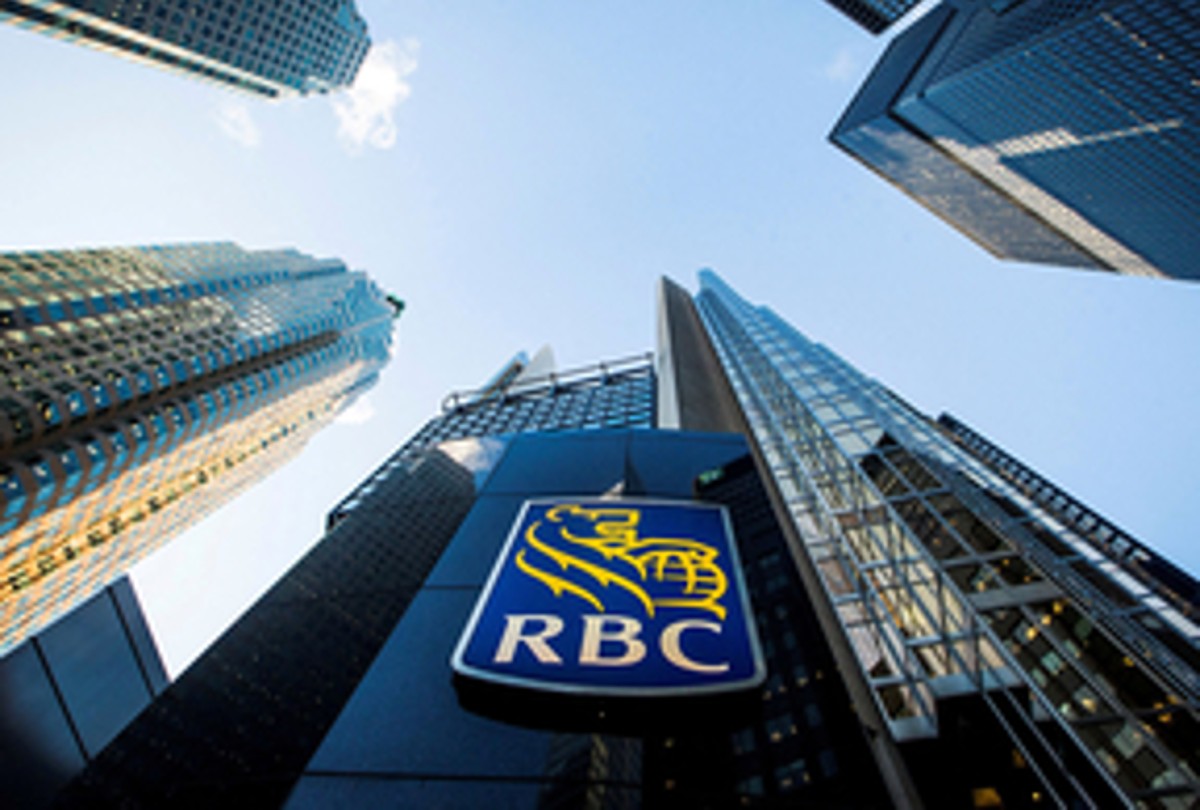Rbc Becomes Worlds Biggest Fossil Fuel Bank Topping Jpmorgan