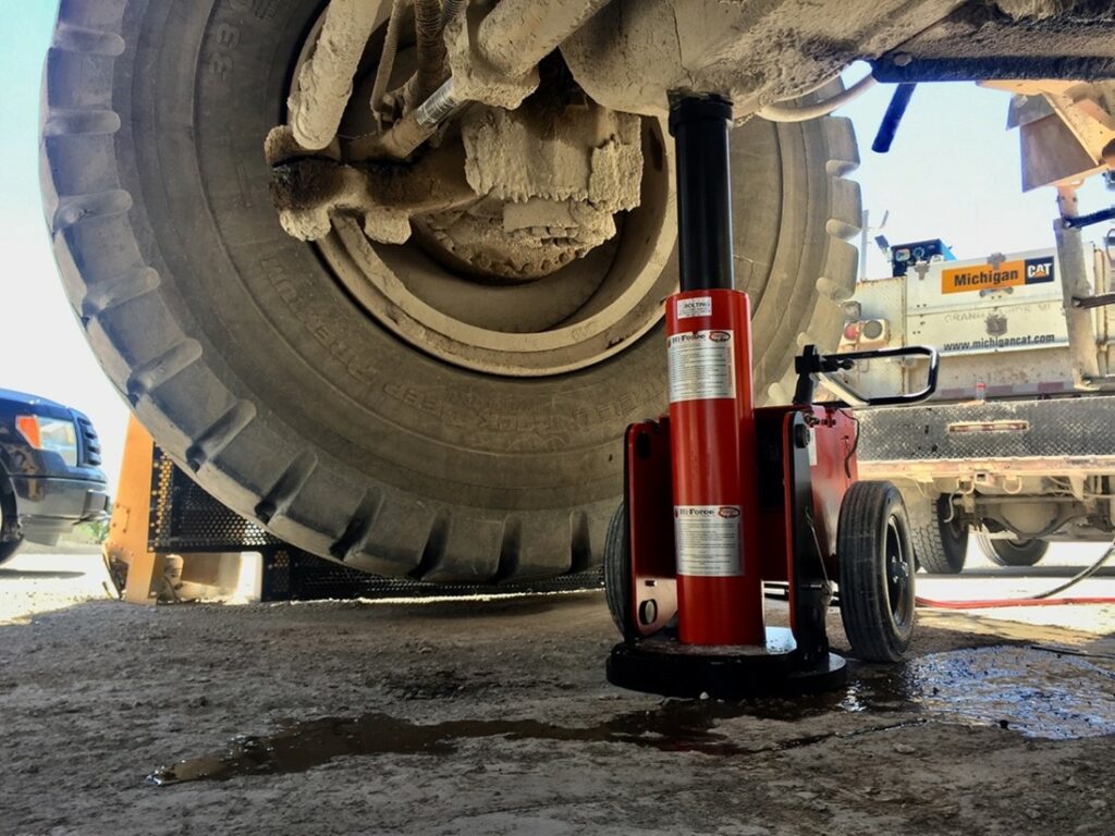 Introducing an Effective Solution for Heavy Truck Lifting - Canadian ...
