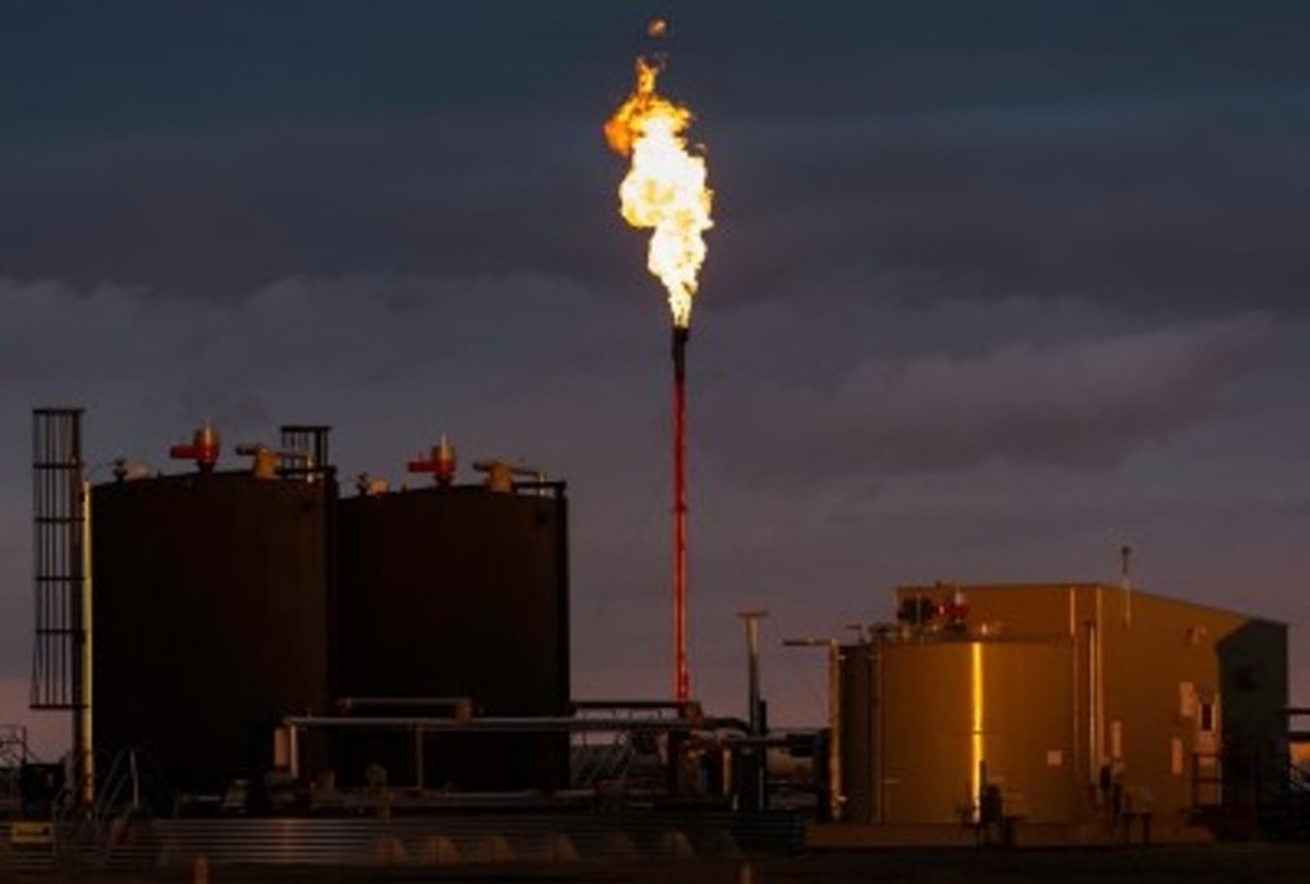 Alberta Oil and Gas Sector Exceeded Flaring Limit in 2023, Data Shows ...