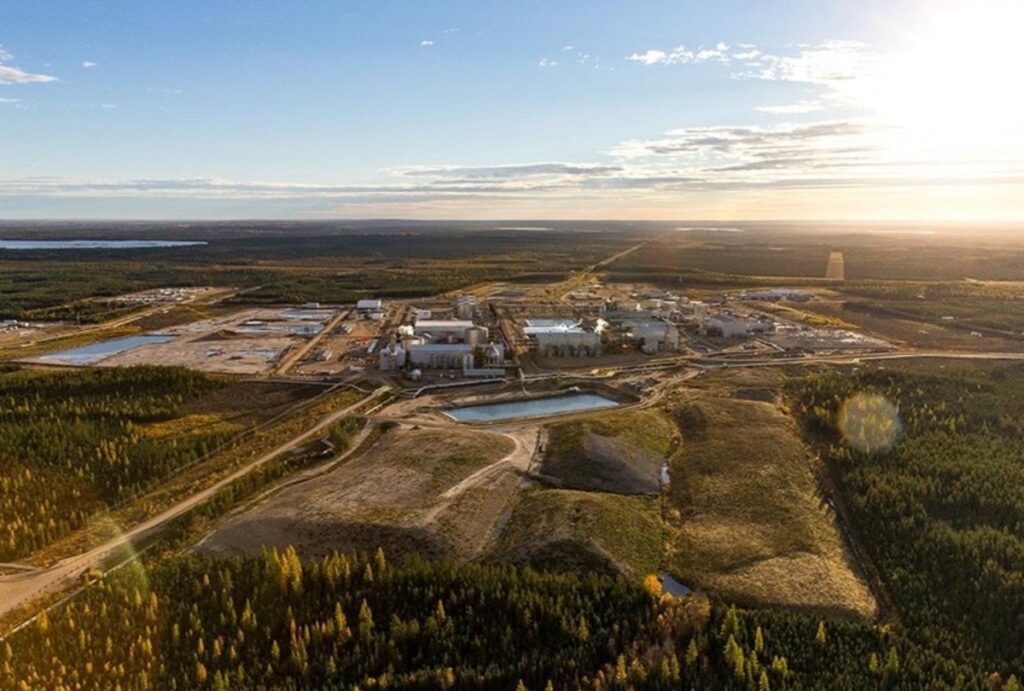 Cenovus Signs Cash-and-Stock Deal to Buy MEG Energy - Canadian Energy ...