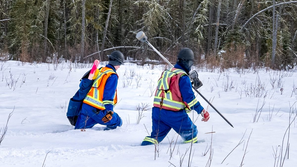 MOVING FORWARD INTO 2025: Pathways Alliance of Oil Sands Producers ...