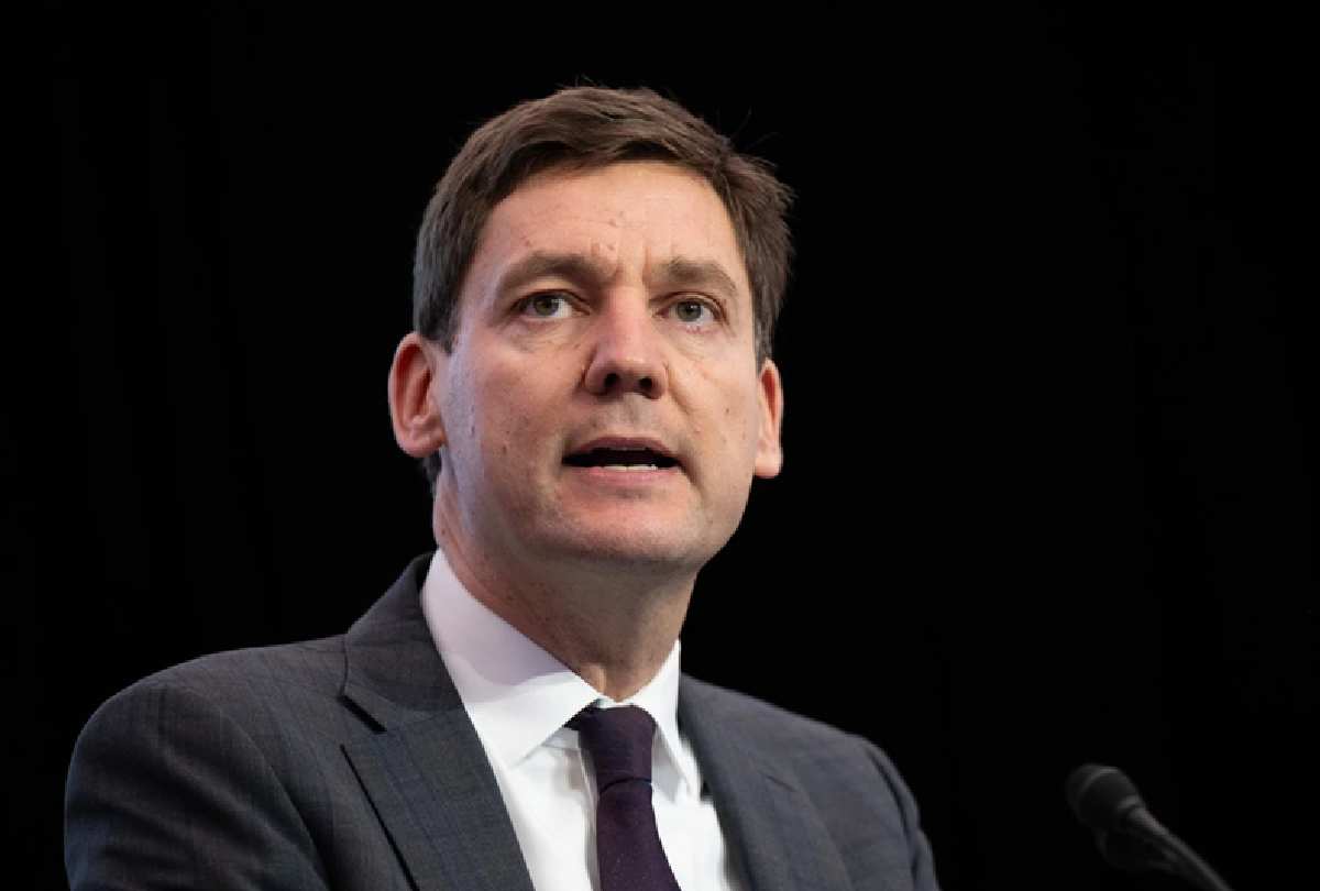 Eby Pitches 'Pivot' From Oil Pipeline to Refinery Talks after Maduro ...